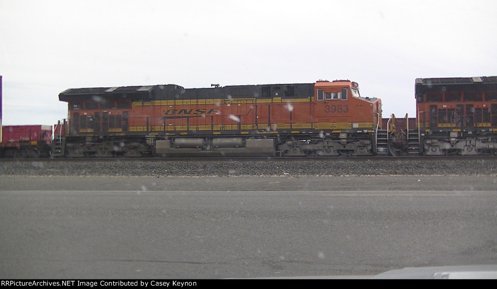BNSF 3983